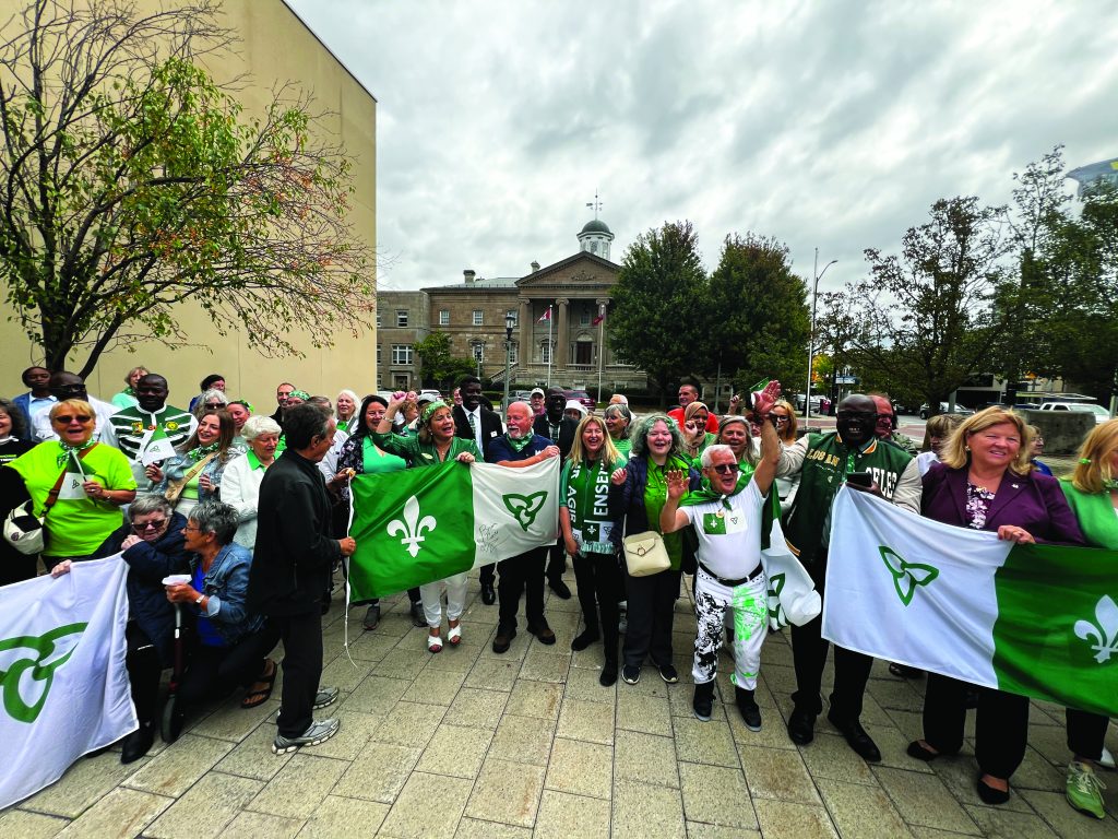 La région du Niagara se prépare à célébrer le 50e du drapeau franco ...